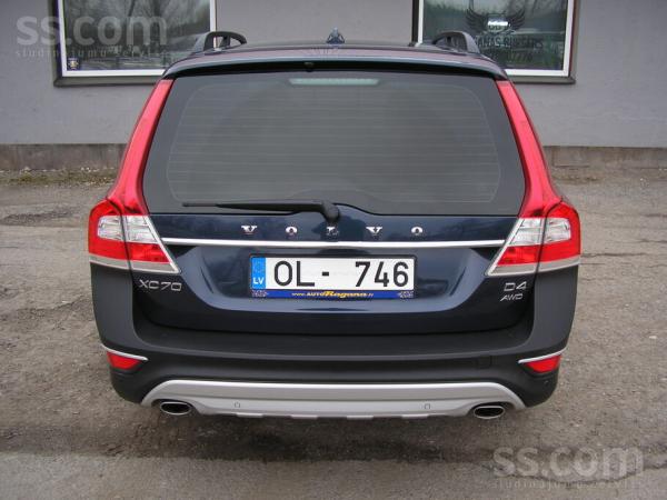 Zils Volvo XC70 2013 Rīga, ar dzinēja tilpumu 2.40 L un nobraukumu 0 tūkst. km par 9550 €, foto 6 vietnē AUTOMOTO.COM.LV