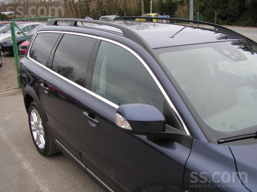 Zils Volvo XC70 2013 Rīga, ar dzinēja tilpumu 2.40 L un nobraukumu 0 tūkst. km par 9550 €, foto 12 vietnē AUTOMOTO.COM.LV