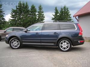 Zils Volvo XC70 2013 Rīga, ar dzinēja tilpumu 2.40 L un nobraukumu 0 tūkst. km par 9550 €, foto 5 vietnē AUTOMOTO.COM.LV
