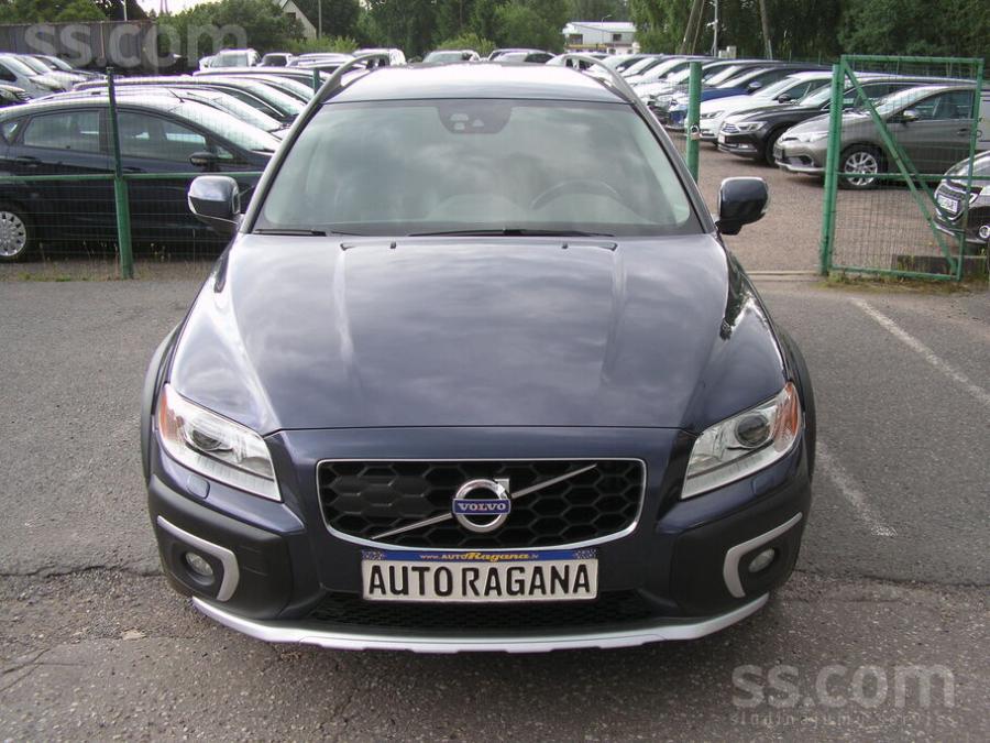Zils Volvo XC70 2013 Rīga, ar dzinēja tilpumu 2.40 L un nobraukumu 0 tūkst. km par 9550 €, foto 6 vietnē AUTOMOTO.COM.LV