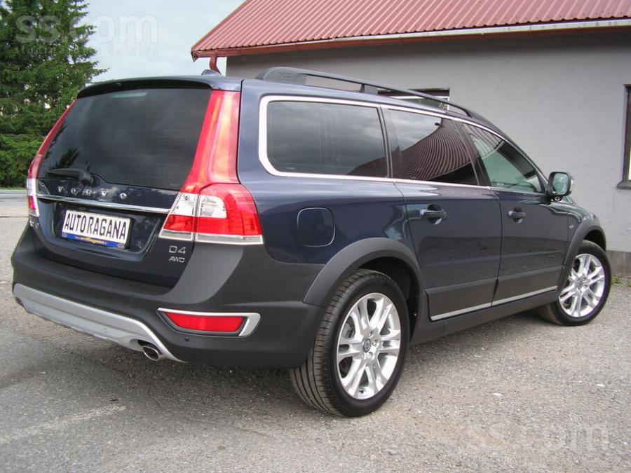 Zils Volvo XC70 2013 Rīga, ar dzinēja tilpumu 2.40 L un nobraukumu 0 tūkst. km par 9550 €, foto 11 vietnē AUTOMOTO.COM.LV