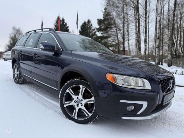 Blue Volvo XC70 2014 in Kazlu Ruda, with an engine capacity of 1.98 L and mileage of 286 thousand km for 9999 €, photo 2 on AUTOMOTO.COM.LV