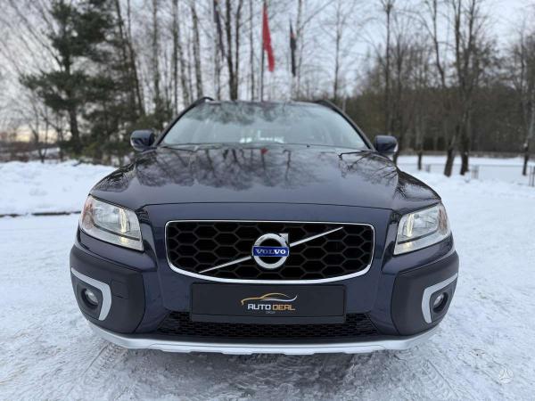 Blue Volvo XC70 2014 in Kazlu Ruda, with an engine capacity of 1.98 L and mileage of 286 thousand km for 9999 €, photo 3 on AUTOMOTO.COM.LV