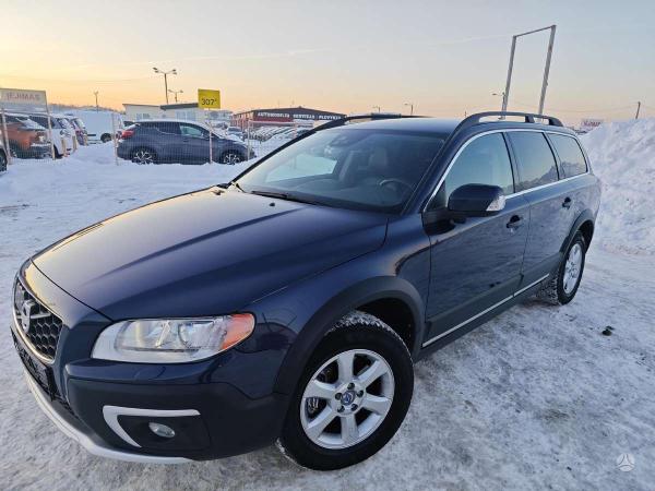 Zils Volvo XC70 2014 Viļņa, ar dzinēja tilpumu 1.98 L un nobraukumu 285 tūkst. km par 10500 €, foto 2 vietnē AUTOMOTO.COM.LV