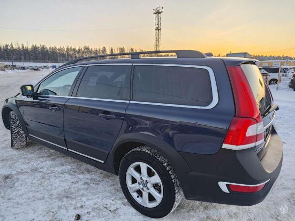 Zils Volvo XC70 2014 Viļņa, ar dzinēja tilpumu 1.98 L un nobraukumu 285 tūkst. km par 10500 €, foto 4 vietnē AUTOMOTO.COM.LV