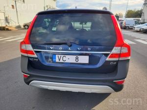 Blue Volvo XC70 2014 in Riga, with an engine capacity of 2.00 L and mileage of 322 thousand km for 7200 €, photo 4 on AUTOMOTO.COM.LV