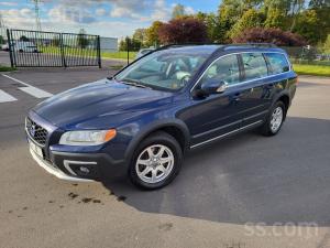 Blue Volvo XC70 2014 in Riga, with an engine capacity of 2.00 L and mileage of 322 thousand km for 7200 €, photo 6 on AUTOMOTO.COM.LV