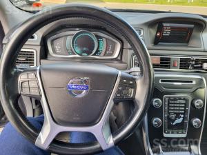 Blue Volvo XC70 2014 in Riga, with an engine capacity of 2.00 L and mileage of 322 thousand km for 7200 €, photo 14 on AUTOMOTO.COM.LV