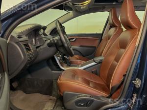Zils Volvo XC70 2014 Jūrmala, ar dzinēja tilpumu 2.40 L un nobraukumu 335 tūkst. km par 13950 €, foto 16 vietnē AUTOMOTO.COM.LV