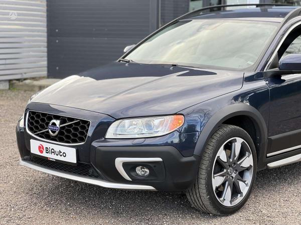Zils Volvo XC70 2014 Utena, ar dzinēja tilpumu 2.40 L un nobraukumu 244 tūkst. km par 12650 €, foto 10 vietnē AUTOMOTO.COM.LV