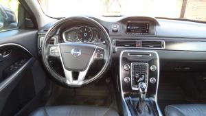 Blue Volvo XC70 2014 in Joniskis, with an engine capacity of 2.40 L and mileage of 307 thousand km for 11199 €, photo 21 on AUTOMOTO.COM.LV