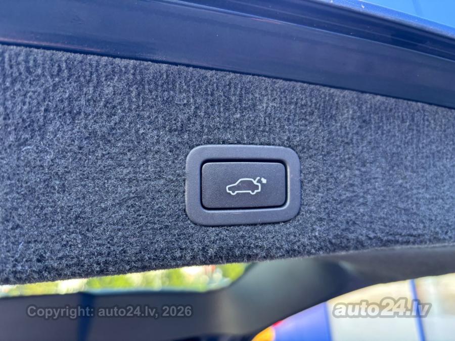 Zils Volvo XC70 2014 Paide, ar dzinēja tilpumu 2.40 L un nobraukumu 308 tūkst. km par 13790 €, foto 24 vietnē AUTOMOTO.COM.LV