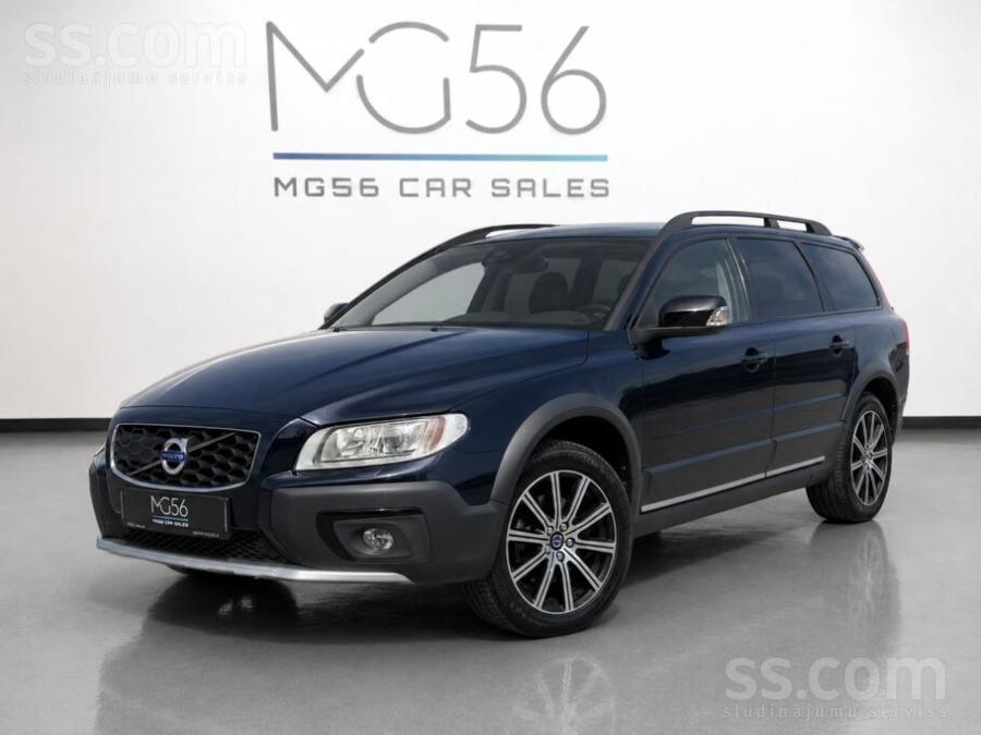 Blue Volvo XC70 2015 in Riga, with an engine capacity of 2.00 L and mileage of 228 thousand km for 12690 €, photo 1 on AUTOMOTO.COM.LV