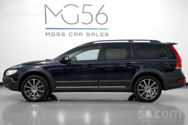 Blue Volvo XC70 2015 in Riga, with an engine capacity of 2.00 L and mileage of 228 thousand km for 12690 €, photo 3 on AUTOMOTO.COM.LV