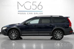 Blue Volvo XC70 2015 in Riga, with an engine capacity of 2.00 L and mileage of 228 thousand km for 12690 €, photo 4 on AUTOMOTO.COM.LV
