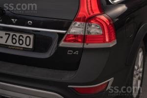 Zils Volvo XC70 2015 Rīga, ar dzinēja tilpumu 2.00 L un nobraukumu 323 tūkst. km par 9450 €, foto 8 vietnē AUTOMOTO.COM.LV