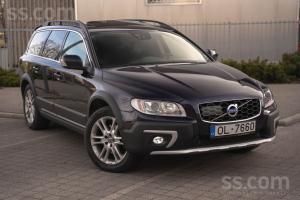 Zils Volvo XC70 2015 Rīga, ar dzinēja tilpumu 2.00 L un nobraukumu 323 tūkst. km par 9450 €, foto 10 vietnē AUTOMOTO.COM.LV