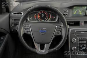 Zils Volvo XC70 2015 Rīga, ar dzinēja tilpumu 2.00 L un nobraukumu 323 tūkst. km par 9450 €, foto 15 vietnē AUTOMOTO.COM.LV