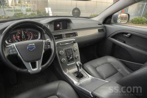Zils Volvo XC70 2015 Rīga, ar dzinēja tilpumu 2.00 L un nobraukumu 323 tūkst. km par 9450 €, foto 21 vietnē AUTOMOTO.COM.LV