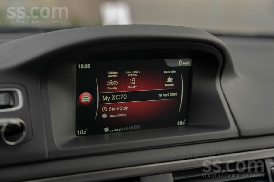 Zils Volvo XC70 2015 Rīga, ar dzinēja tilpumu 2.00 L un nobraukumu 323 tūkst. km par 9450 €, foto 29 vietnē AUTOMOTO.COM.LV