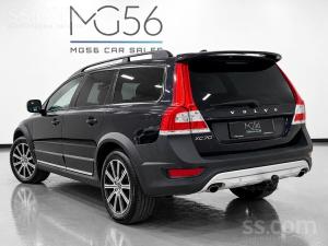 Blue Volvo XC70 2015 in Riga, with an engine capacity of 2.00 L and mileage of 228 thousand km for 10690 €, photo 4 on AUTOMOTO.COM.LV