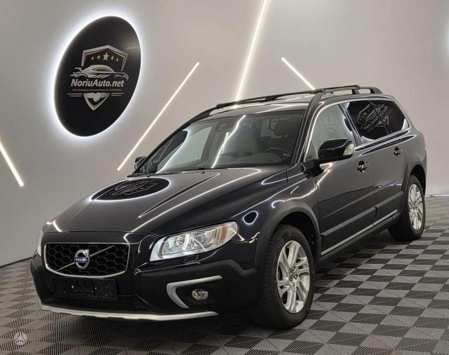 Zils Volvo XC70 2016 Marijampole, ar dzinēja tilpumu 2.40 L un nobraukumu 275 tūkst. km par 12650 €, foto 14 vietnē AUTOMOTO.COM.LV
