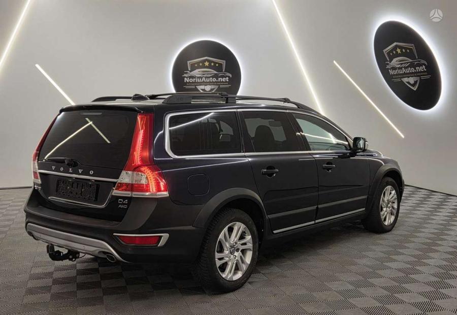 Zils Volvo XC70 2016 Marijampole, ar dzinēja tilpumu 2.40 L un nobraukumu 275 tūkst. km par 12650 €, foto 16 vietnē AUTOMOTO.COM.LV