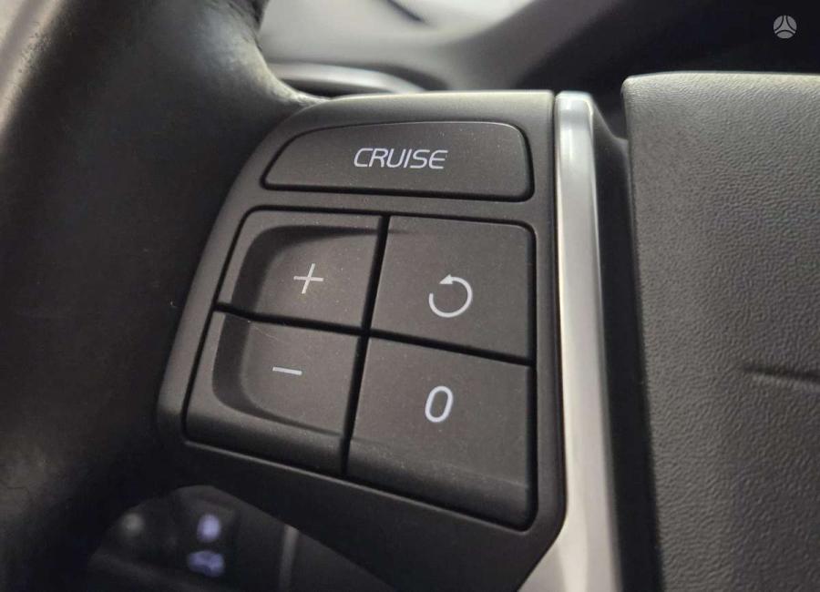 Zils Volvo XC70 2016 Marijampole, ar dzinēja tilpumu 2.40 L un nobraukumu 275 tūkst. km par 12650 €, foto 24 vietnē AUTOMOTO.COM.LV