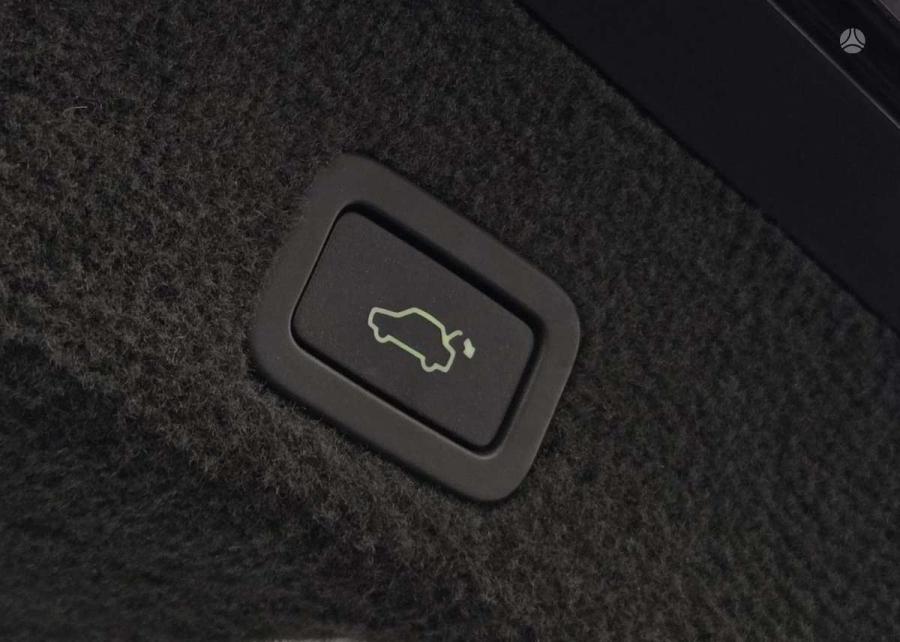 Zils Volvo XC70 2016 Marijampole, ar dzinēja tilpumu 2.40 L un nobraukumu 275 tūkst. km par 12650 €, foto 25 vietnē AUTOMOTO.COM.LV