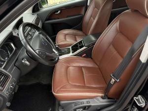 Blue Volvo XC70 2016 in Vilkaviskis, with an engine capacity of 1.97 L and mileage of 270 thousand km for 10500 €, photo 18 on AUTOMOTO.COM.LV