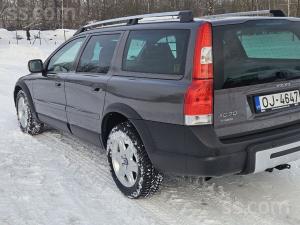 Brūns Volvo XC70 2006 Talsi, ar dzinēja tilpumu 2.40 L un nobraukumu 348 tūkst. km par 4999 €, foto 3 vietnē AUTOMOTO.COM.LV