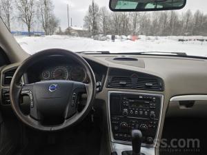 Brūns Volvo XC70 2006 Talsi, ar dzinēja tilpumu 2.40 L un nobraukumu 348 tūkst. km par 4999 €, foto 13 vietnē AUTOMOTO.COM.LV