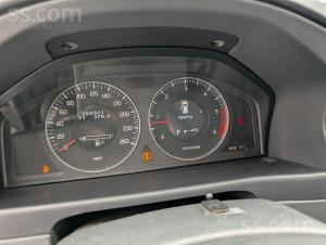 Brūns Volvo XC70 2007 Rīga, ar dzinēja tilpumu 2.40 L un nobraukumu 268 tūkst. km par 5550 €, foto 22 vietnē AUTOMOTO.COM.LV