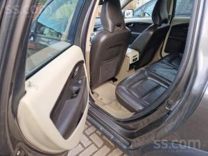 Brūns Volvo XC70 2008 Daugavpils, ar dzinēja tilpumu 2.40 L un nobraukumu 402 tūkst. km par 4300 €, foto 3 vietnē AUTOMOTO.COM.LV