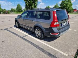 Brūns Volvo XC70 2008 Daugavpils, ar dzinēja tilpumu 2.40 L un nobraukumu 402 tūkst. km par 4300 €, foto 9 vietnē AUTOMOTO.COM.LV