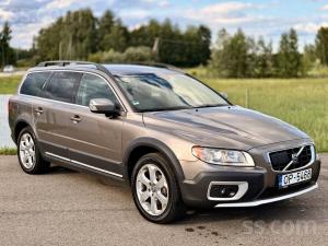 Brown Volvo XC70 2010 in Ogre, with an engine capacity of 2.40 L and mileage of 294 thousand km for 7700 €, photo  on AUTOMOTO.COM.LV