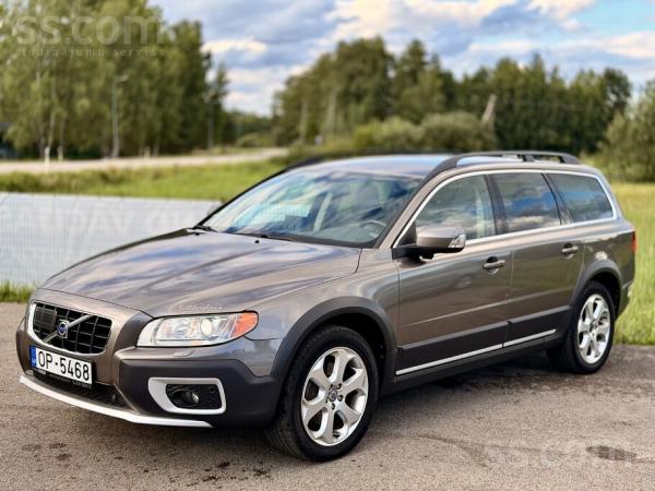 Brūns Volvo XC70 2010 Ogre, ar dzinēja tilpumu 2.40 L un nobraukumu 294 tūkst. km par 7700 €, foto 2 vietnē AUTOMOTO.COM.LV