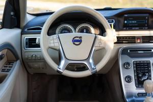 Brūns Volvo XC70 2012 Rīga, ar dzinēja tilpumu 2.40 L un nobraukumu 292 tūkst. km par 12900 €, foto 26 vietnē AUTOMOTO.COM.LV
