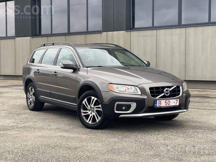 Brūns Volvo XC70 2012 Rīga, ar dzinēja tilpumu 2.40 L un nobraukumu 253 tūkst. km par 8790 €, foto 1 vietnē AUTOMOTO.COM.LV