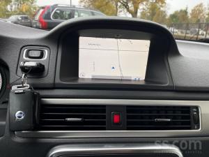 Brūns Volvo XC70 2012 Rīga, ar dzinēja tilpumu 2.40 L un nobraukumu 253 tūkst. km par 8790 €, foto 29 vietnē AUTOMOTO.COM.LV