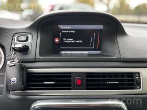 Brūns Volvo XC70 2012 Rīga, ar dzinēja tilpumu 2.40 L un nobraukumu 253 tūkst. km par 8790 €, foto 34 vietnē AUTOMOTO.COM.LV