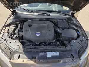 Brown Volvo XC70 2014 in Daugavpils, with an engine capacity of 2.00 L and mileage of 347 thousand km for 12300 €, photo 24 on AUTOMOTO.COM.LV