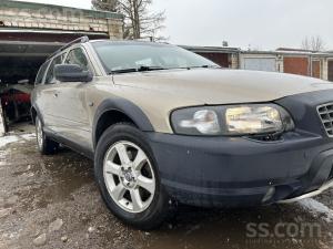 Brūns Volvo XC70 2004 Rīga, ar dzinēja tilpumu 2.40 L un nobraukumu 459 tūkst. km par 1599 €, foto 5 vietnē AUTOMOTO.COM.LV