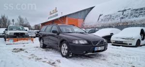 Brown Volvo XC70 2001 in Valmiera, with an engine capacity of 2.50 L and mileage of 356 thousand km for 1750 €, photo  on AUTOMOTO.COM.LV