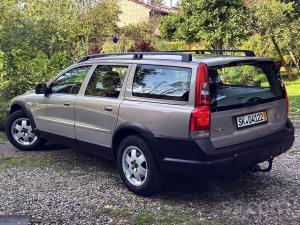 Brūns Volvo XC70 2001 Rīga, ar dzinēja tilpumu 2.40 L un nobraukumu 327 tūkst. km par 4200 €, foto 7 vietnē AUTOMOTO.COM.LV