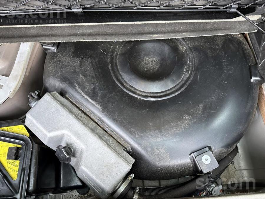 Brūns Volvo XC70 2001 Rīga, ar dzinēja tilpumu 2.40 L un nobraukumu 327 tūkst. km par 4200 €, foto 22 vietnē AUTOMOTO.COM.LV