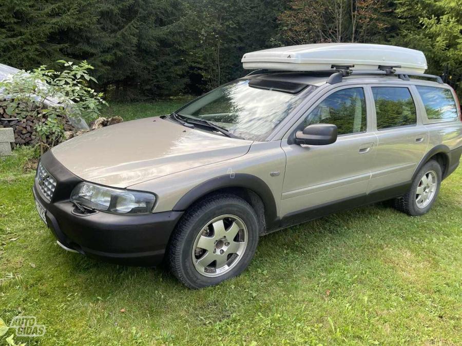 Brūns Volvo XC70 2002 Kauņa, ar dzinēja tilpumu 2.40 L un nobraukumu 340 tūkst. km par 1300 €, foto 10 vietnē AUTOMOTO.COM.LV