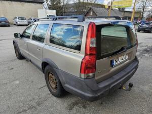 Brūns Volvo XC70 2002 Rīga, ar dzinēja tilpumu 2.40 L un nobraukumu 473 tūkst. km par 2950 €, foto 14 vietnē AUTOMOTO.COM.LV