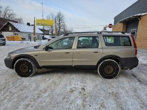 Brūns Volvo XC70 2002 Rīga, ar dzinēja tilpumu 2.40 L un nobraukumu 473 tūkst. km par 2950 €, foto 22 vietnē AUTOMOTO.COM.LV