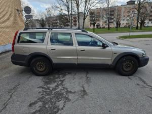 Brūns Volvo XC70 2002 Rīga, ar dzinēja tilpumu 2.40 L un nobraukumu 473 tūkst. km par 2950 €, foto 27 vietnē AUTOMOTO.COM.LV